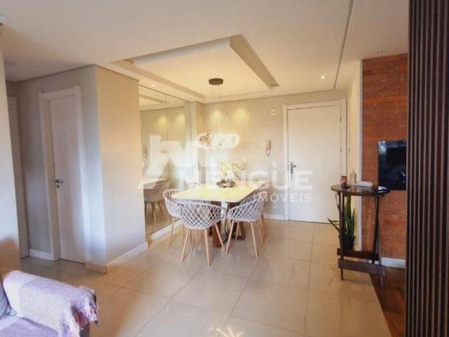 Apartamento à venda em Porto Alegre