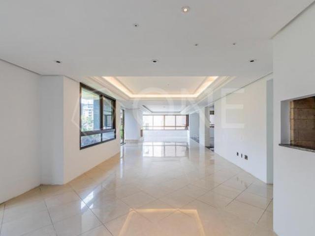 Apartamento à venda em Porto Alegre