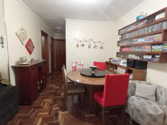 Apartamento à venda em Porto Alegre