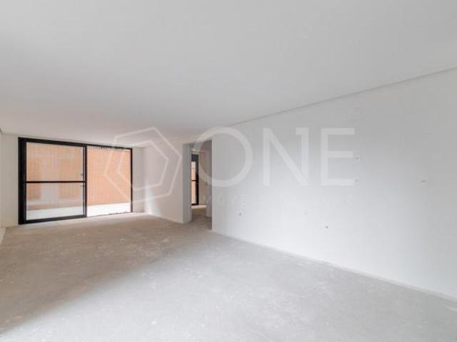 Apartamento à venda em Porto Alegre