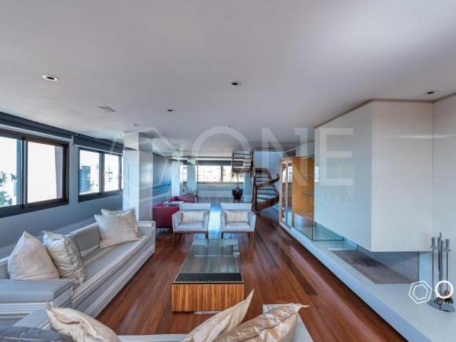 Apartamento à venda em Porto Alegre