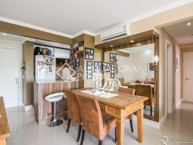 Apartamento à venda em Porto Alegre, 3 dormitórios Plaza Cristal