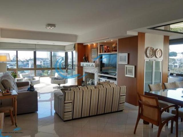 Apartamento à venda em Porto Alegre, Três Figueiras, com 3 quartos, 143.55m²
