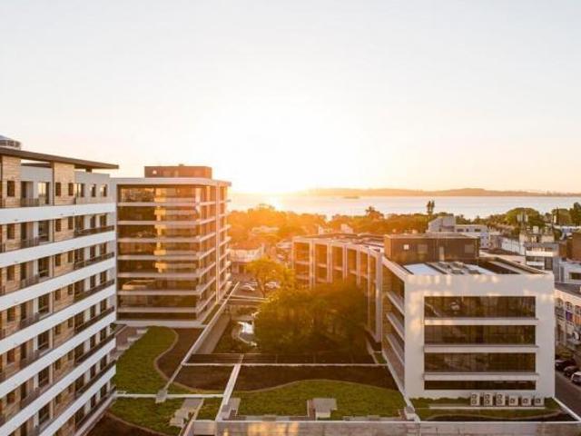 Apartamento à venda em Porto Alegre, Tristeza, com 3 quartos, 149,84m²
