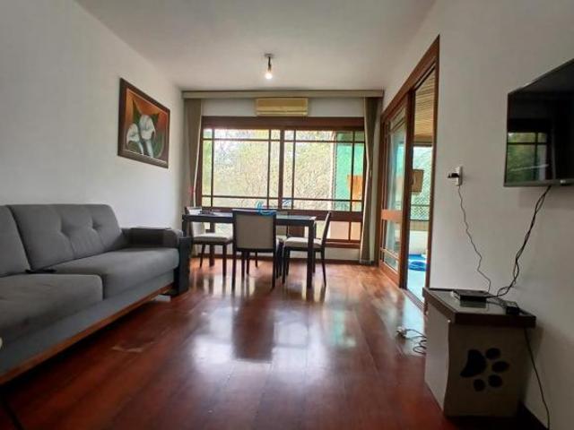Apartamento à venda em Porto Alegre, Vila Ipiranga, com 3 quartos, 143m²