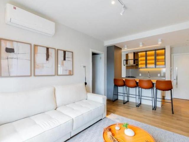 Apartamento à venda em Porto Alegre – pronto para morar, totalmente reformado