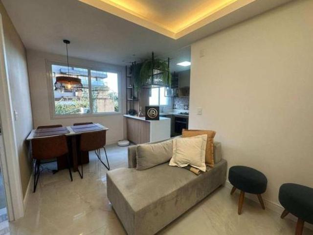 Apartamento à venda em Porto Alegre, Rio Branco, com 1 quarto, 35,94m²