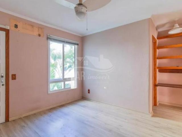 Apartamento à venda em Porto Alegre RS, bairro Camaquã: 1 quarto, 2 salas, 1 banheiro, 55m²