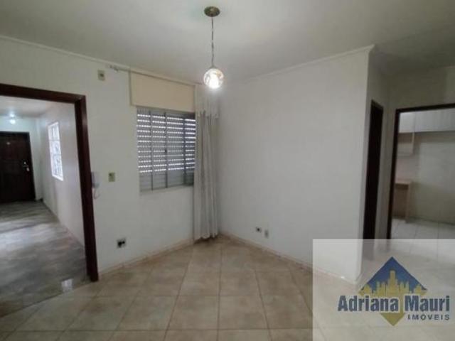 Apartamento à venda em Porto Alegre RS, Parque dos Maias: 2 quartos, 1 sala, 1 banheiro, 1 vaga, 45