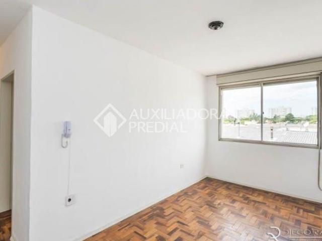 Apartamento à venda em Porto Alegre, Sarandi Barão do Cahy