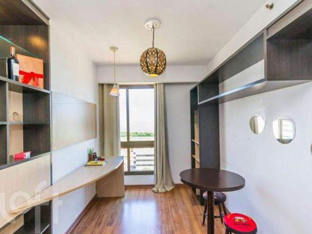 Apartamento à venda em Praia de Belas com 34 m², 1 quarto, 1 vaga