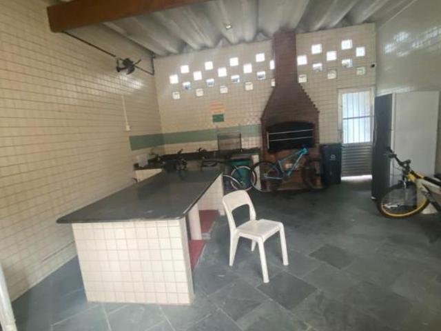 Apartamento à venda em Praia Grande SP, bairro Tupi: 1 quarto, 1 sala, 1 banheiro, 60m² de área. Con