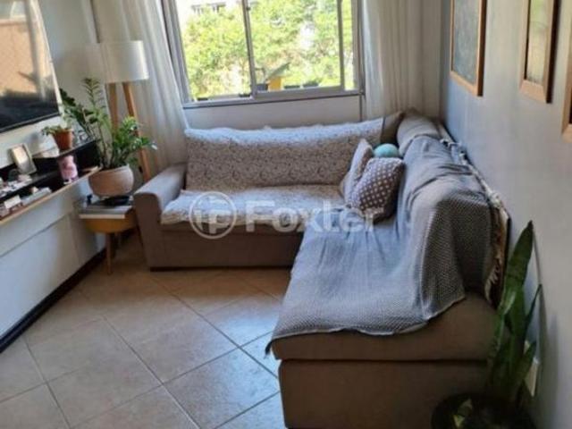 Apartamento à venda em Rubem Berta com 66 m², 3 quartos, 1 vaga