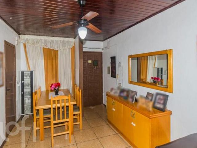 Apartamento à venda em Rubem Berta com 80 m², 3 quartos, 1 vaga