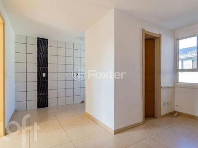 Apartamento à venda em Rubem Berta com 37 m², 2 quartos, 1 vaga