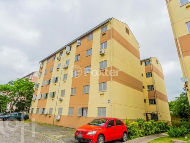 Apartamento à venda em Rubem Berta com 37 m², 2 quartos, 1 vaga