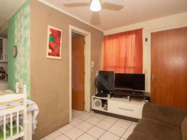 Apartamento à venda em Rubem Berta com 37 m², 2 quartos, 1 vaga