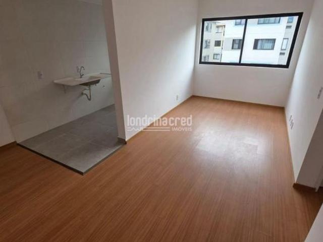 Apartamento à Venda em Residencial Evora, Londrina PR