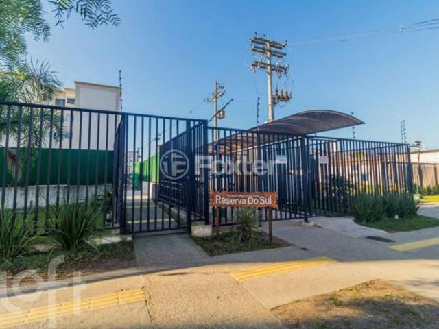 Apartamento à venda em Restinga com 40 m², 1 quarto, 1 vaga