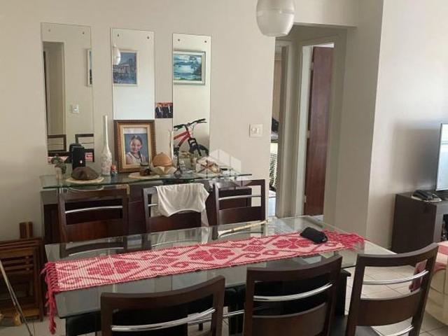 Apartamento a venda em Ribeirão Preto, Bairro Lagoinha com 2 quartose 1 vaga