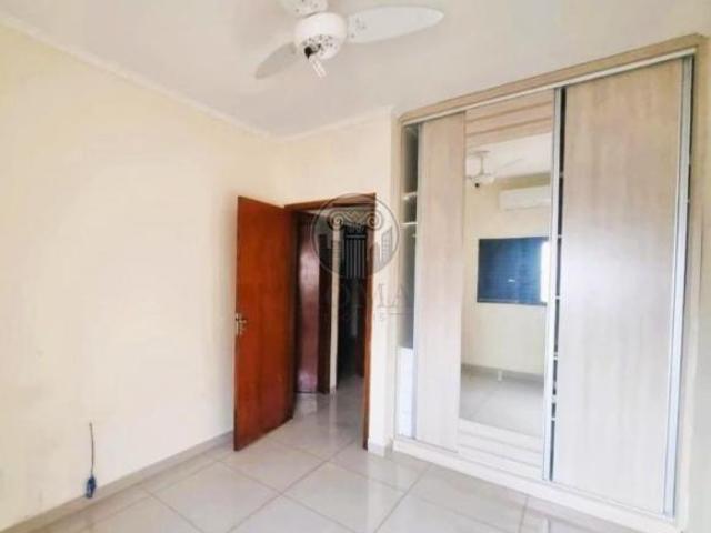 Apartamento à venda em Ribeirão Preto SP, Jardim Irajá: 3 quartos, 1 suíte, 2 salas, 3 banheiros, 1