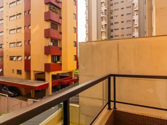 Apartamento à venda em Rio Branco com 194 m², 3 quartos, 1 suíte, 2 vagas