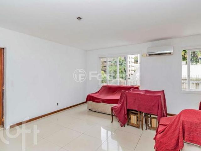 Apartamento à venda em Rio Branco com 112 m², 3 quartos, 1 suíte, 3 vagas
