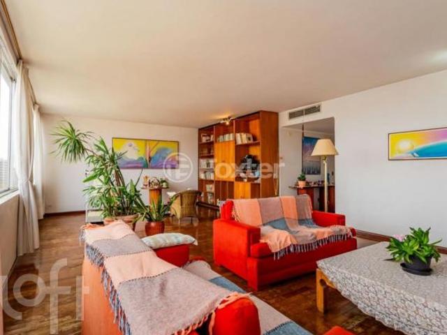 Apartamento à venda em Rio Branco com 222 m², 3 quartos, 1 suíte, 2 vagas