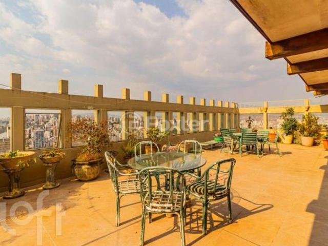 Apartamento à venda em Rio Branco com 493 m², 3 quartos, 1 suíte, 3 vagas