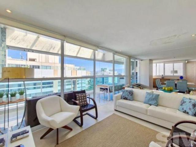 Apartamento à venda em Riviera