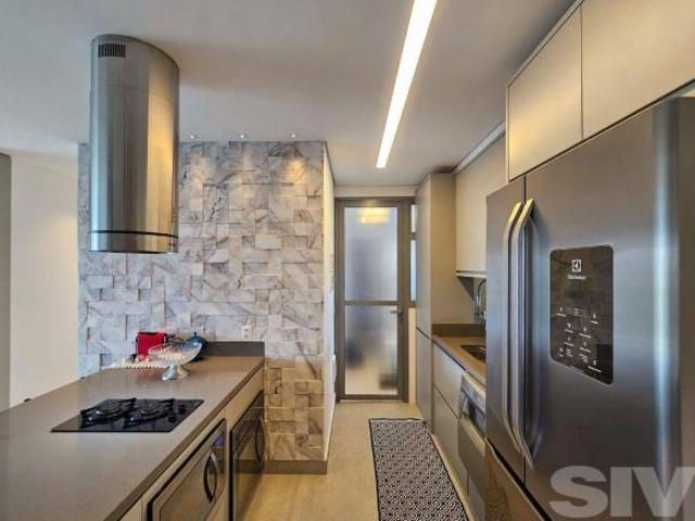 Apartamento à venda em Riviera de São Lourenço