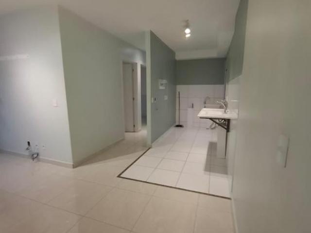 Apartamento à venda em Roselândia com 48 m², 2 quartos, 1 vaga