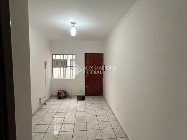 Apartamento à venda em São Bernardo do Campo com 1 dormitório com vaga de garagem, á 5 minutos do Sã