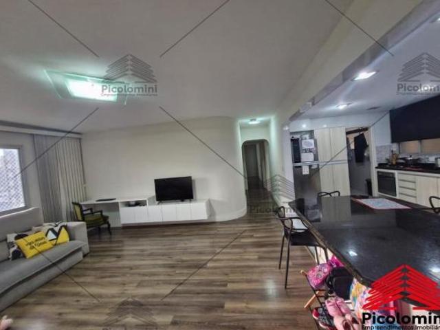 Apartamento à venda em São Caetano do Sul Santa Paula: 3 quartos, 1 suíte, sala ampla, cozinha int