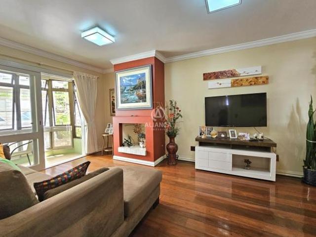 Apartamento à venda em São Francisco