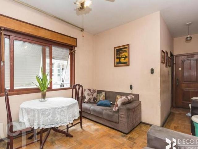 Apartamento à venda em São João com 52 m², 2 quartos