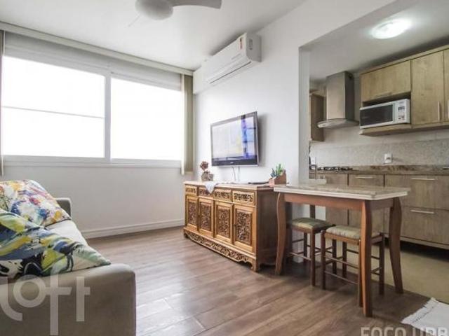 Apartamento à venda em São João com 72 m², 3 quartos, 1 suíte, 2 vagas