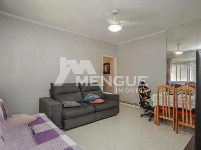 Apartamento à venda em São João