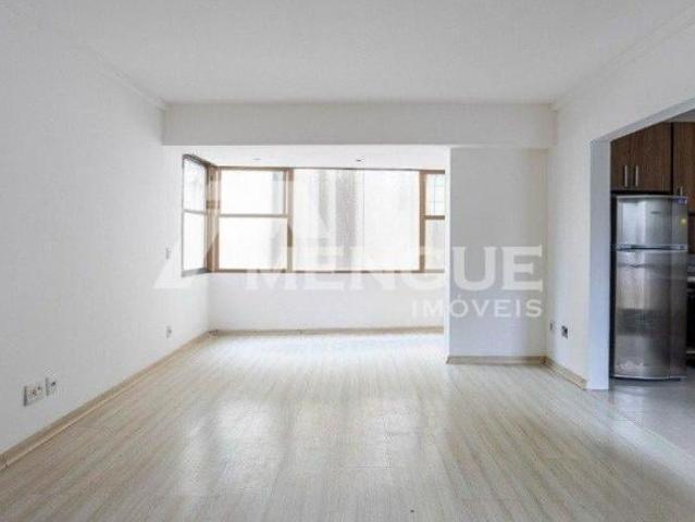 Apartamento à venda em São João