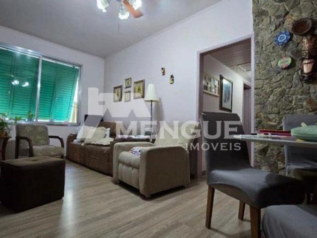 Apartamento à venda em São João