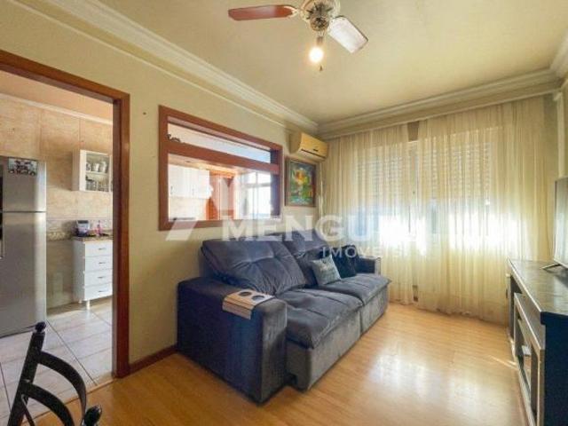 Apartamento à venda em São João
