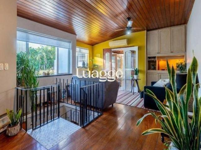 Apartamento à venda em São João