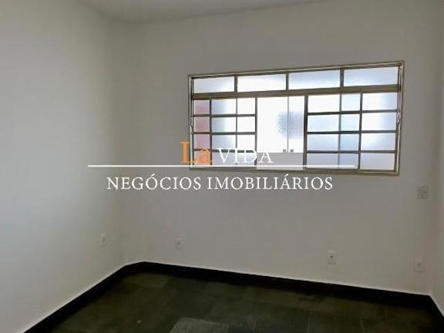 Apartamento à venda em São José do Rio Preto SP, Condomínio Débora Cristina: 3 quartos, 1 suíte, 2 b