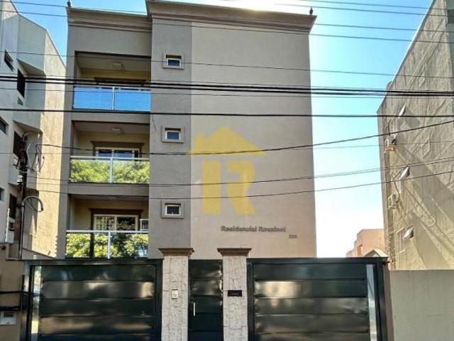 Apartamento à venda em São José do Rio Preto SP, Higienópolis: 2 quartos, 1 suíte, 3 salas, 2 banhei