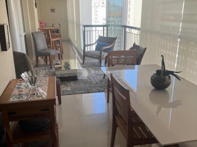Apartamento à venda em São José dos Campos, Altos do Esplanada, com 3 suítes, com 194 m²