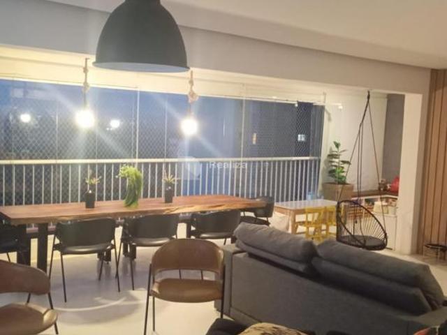 Apartamento à venda em São José dos Campos, Jardim das Indústrias, com 3 suítes, com 156 m²