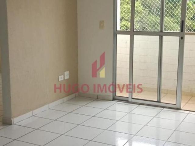 Apartamento à venda em São José dos Campos SP, Jardim Santa Inês III: 2 quartos, 2 salas, 1 banheiro