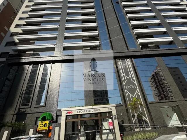 Apartamento à venda em São José SC, bairro Kobrasol: 2 quartos, 1 suíte, 2 salas, 79m². Aproveite es