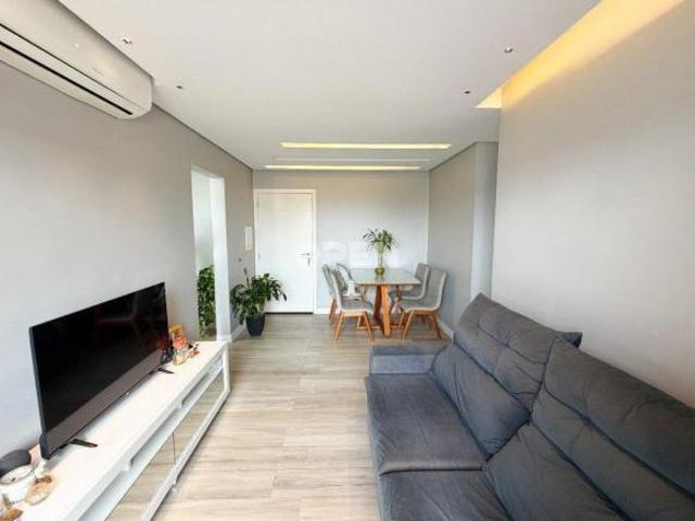 Apartamento à venda em São José