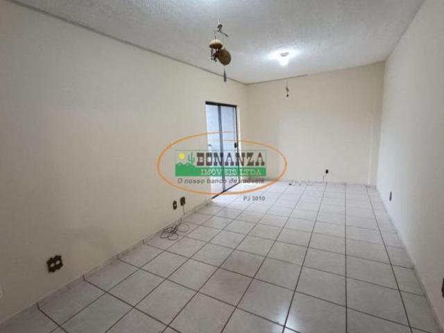 Apartamento à venda em São José